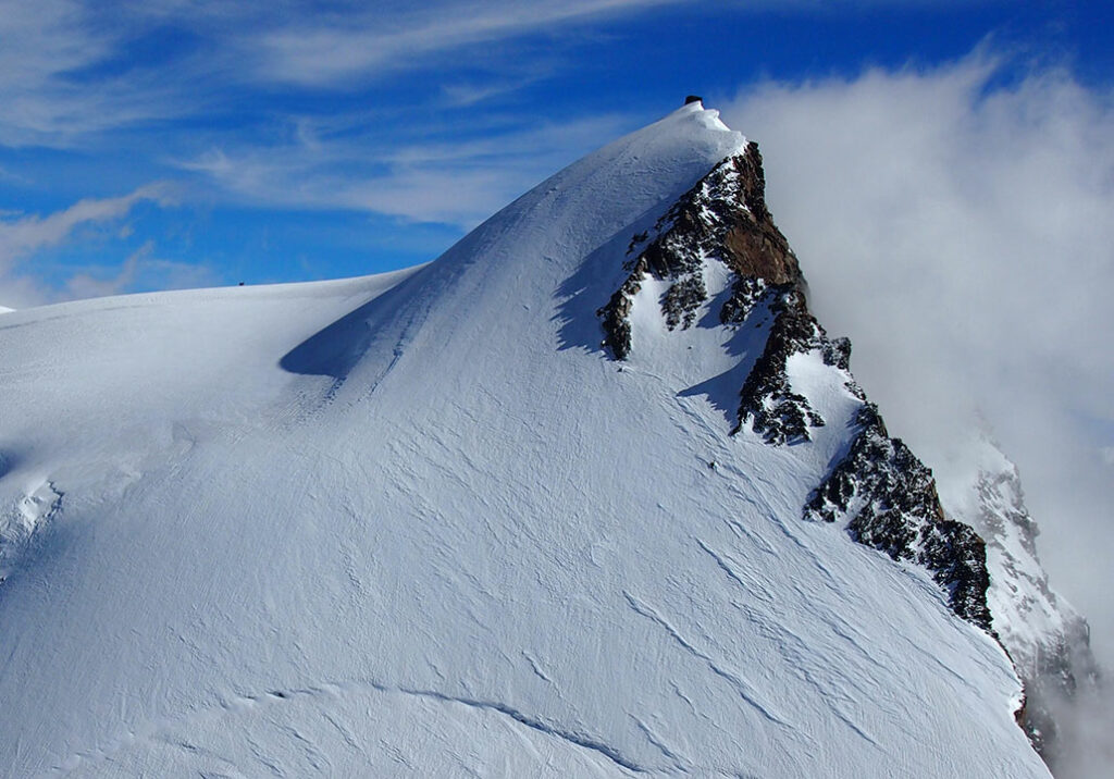 Signalkuppe (Punta Gnifetti) | MySummit